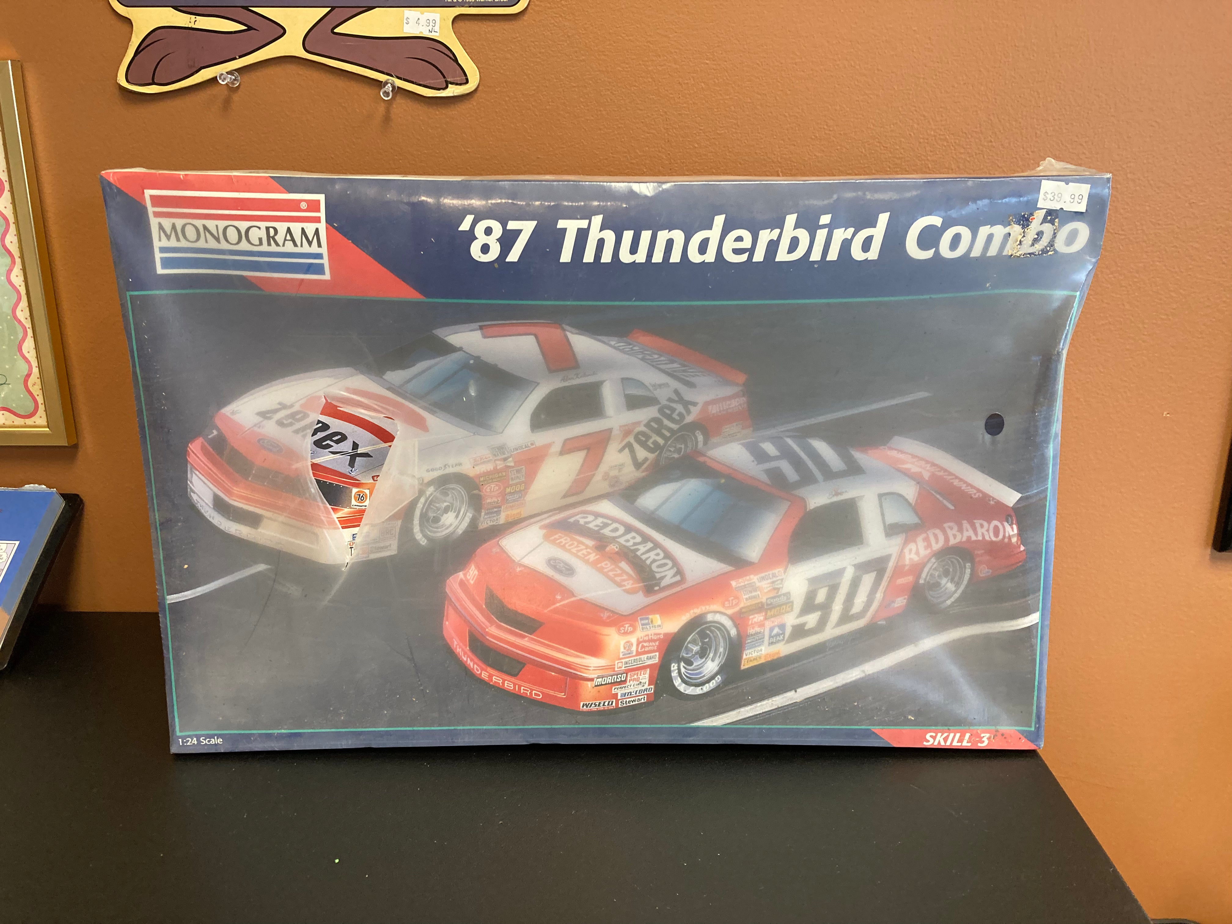 MONOGRAM ‘87 Thunderbird Combo Cars 1:24 scale packaging damage ...