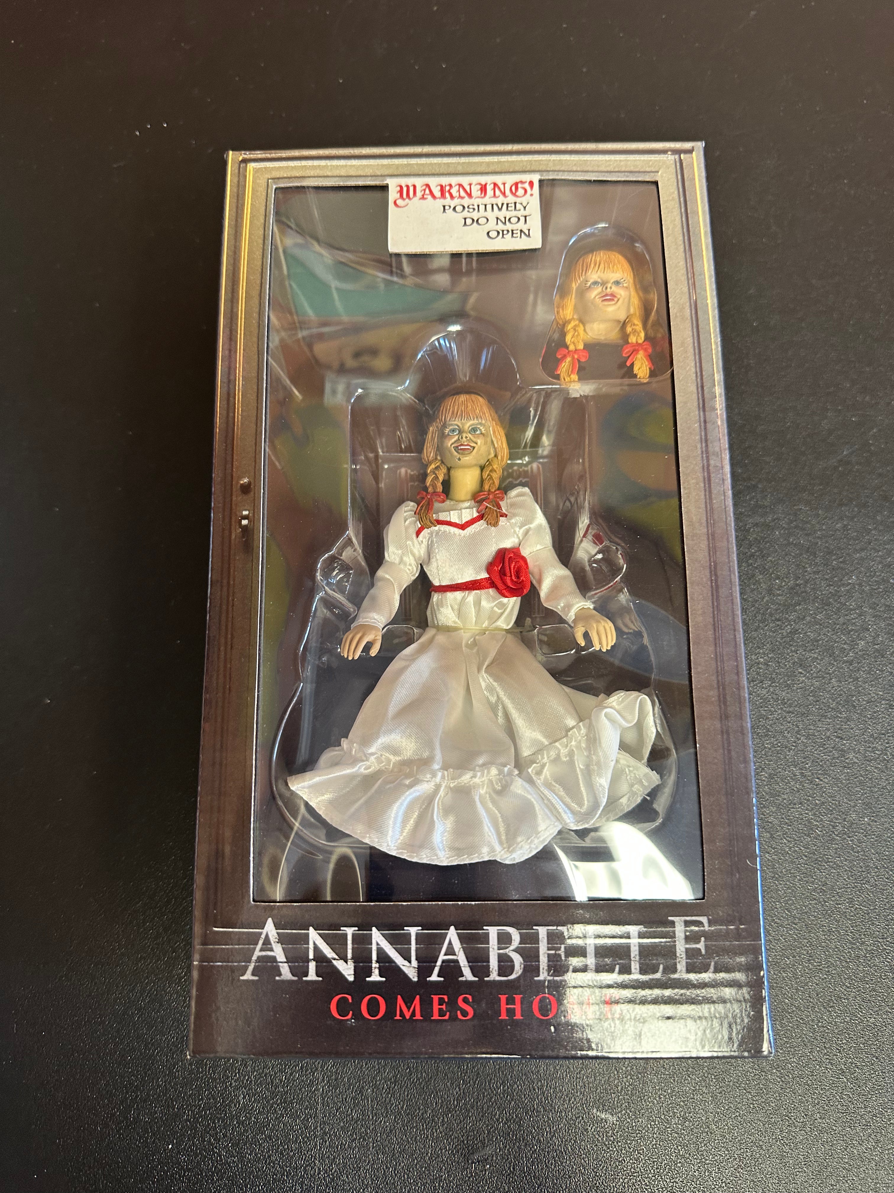 NECA ANNABELLE COMES HOME CLOTHED BOXED FIGURE – Hitchhiker Toys