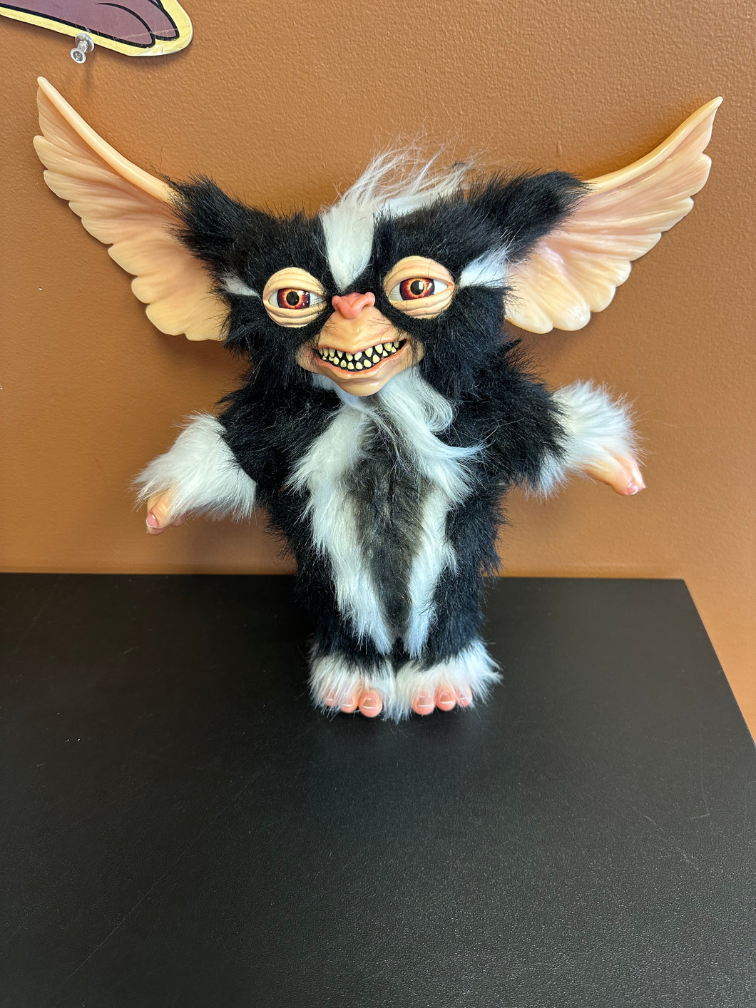 Gremlins 2 The New Batch Mohawk Mogwai Prop Preowned – Hitchhiker Toys